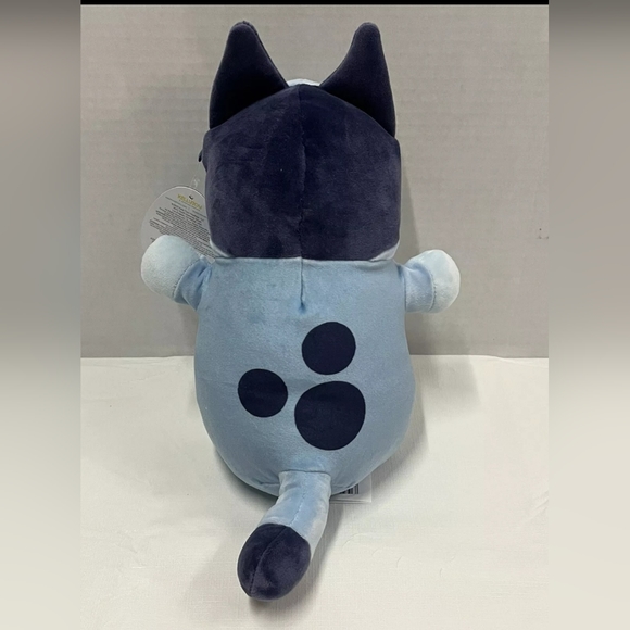 Bluey | Toys | Bluey Plush Set | Poshmark